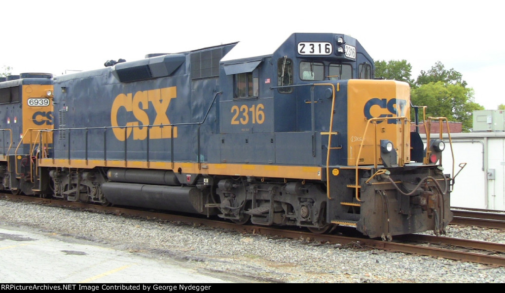 CSX 2316 / Road Slug